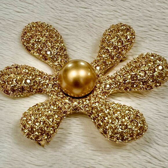 Carolee | Jewelry | Sale Rare Carolee Vintage Gold Pave Crystal ...